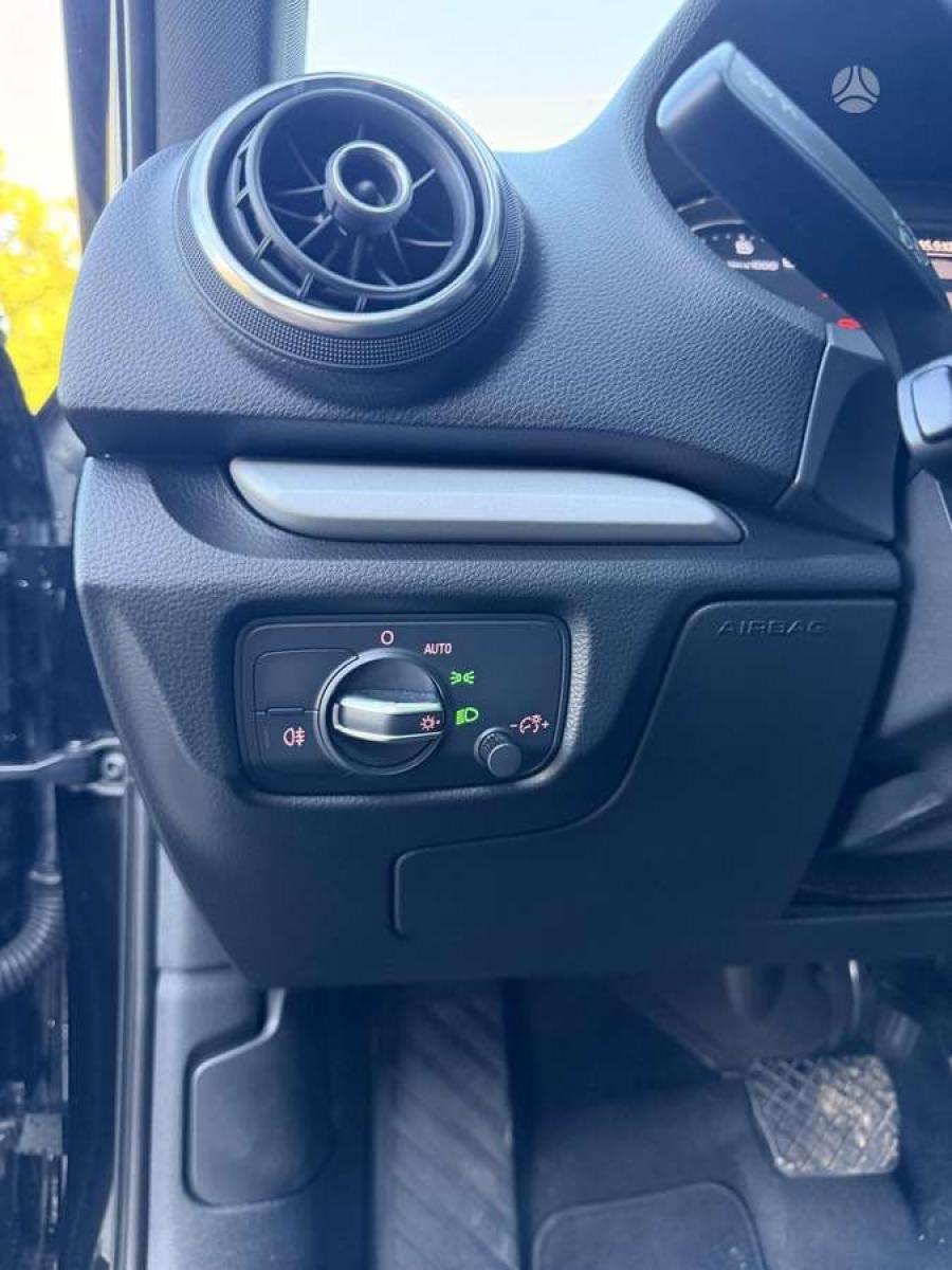 Black Audi A3 2015 in Kaunas, with an engine capacity of 2.00 L and mileage of 260 thousand km for 10500 €, photo 18 on AUTOMOTO.COM.LV