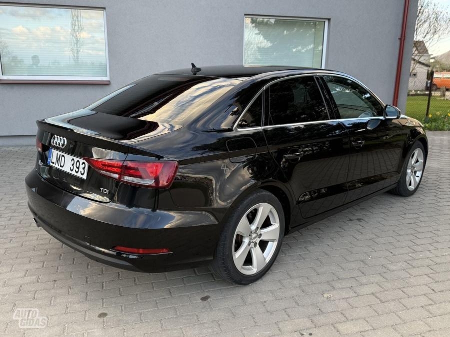 Black Audi A3 2016 in Kaunas, with an engine capacity of 1.60 L and mileage of 237 thousand km for 8550 €, photo 8 on AUTOMOTO.COM.LV