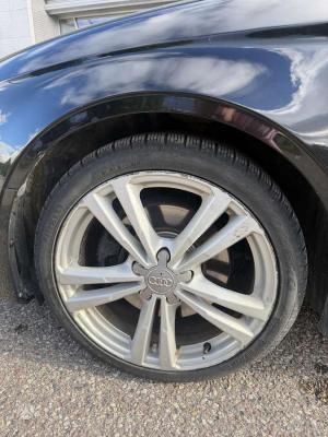 Black Audi A3 2016 in Vilnius, with an engine capacity of 2.00 L and mileage of 150 thousand km for 8700 €, photo 16 on AUTOMOTO.COM.LV