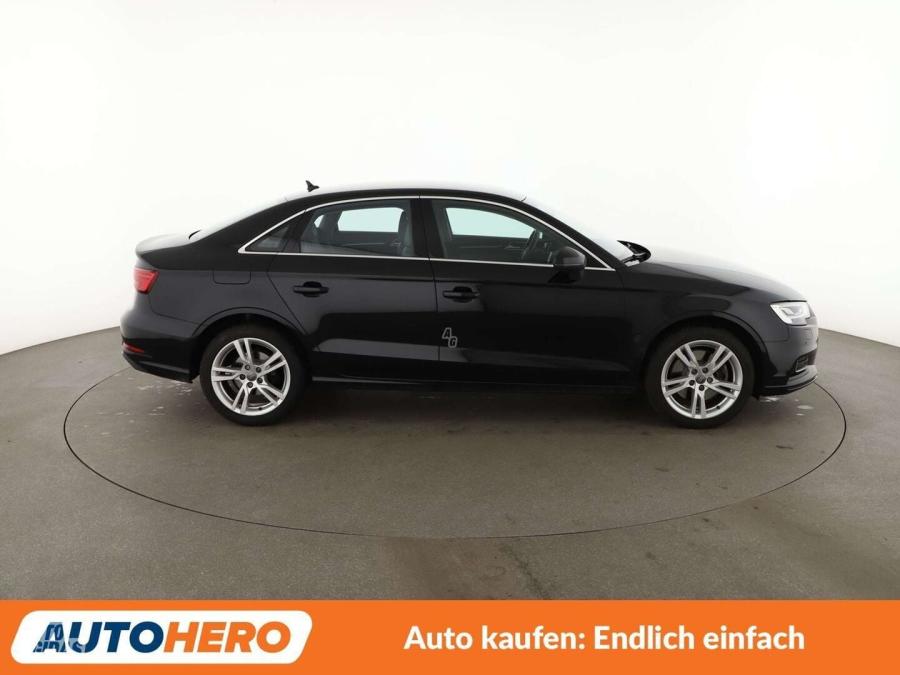 Melns Audi A3 2017 Kauņa, ar dzinēja tilpumu 2.00 L un nobraukumu 73 tūkst. km par 24996 €, foto 7 vietnē AUTOMOTO.COM.LV