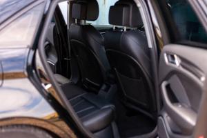 Black Audi A3 2017 in Riga, with an engine capacity of 2.00 L and mileage of 191 thousand km for 13995 €, photo 13 on AUTOMOTO.COM.LV