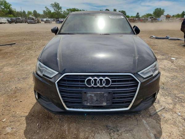 Melns Audi A3 2017 Viļņa, ar dzinēja tilpumu 1.98 L un nobraukumu 163 tūkst. km par 7259 €, foto 3 vietnē AUTOMOTO.COM.LV