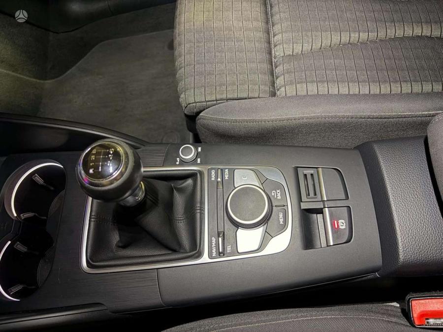 Black Audi A3 2017 in Vilnius, with an engine capacity of 1.50 L and mileage of 165 thousand km for 13000 €, photo 17 on AUTOMOTO.COM.LV