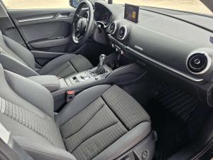 Melns Audi A3 2018 Jonava, ar dzinēja tilpumu 2.00 L un nobraukumu 207 tūkst. km par 15100 €, foto 22 vietnē AUTOMOTO.COM.LV