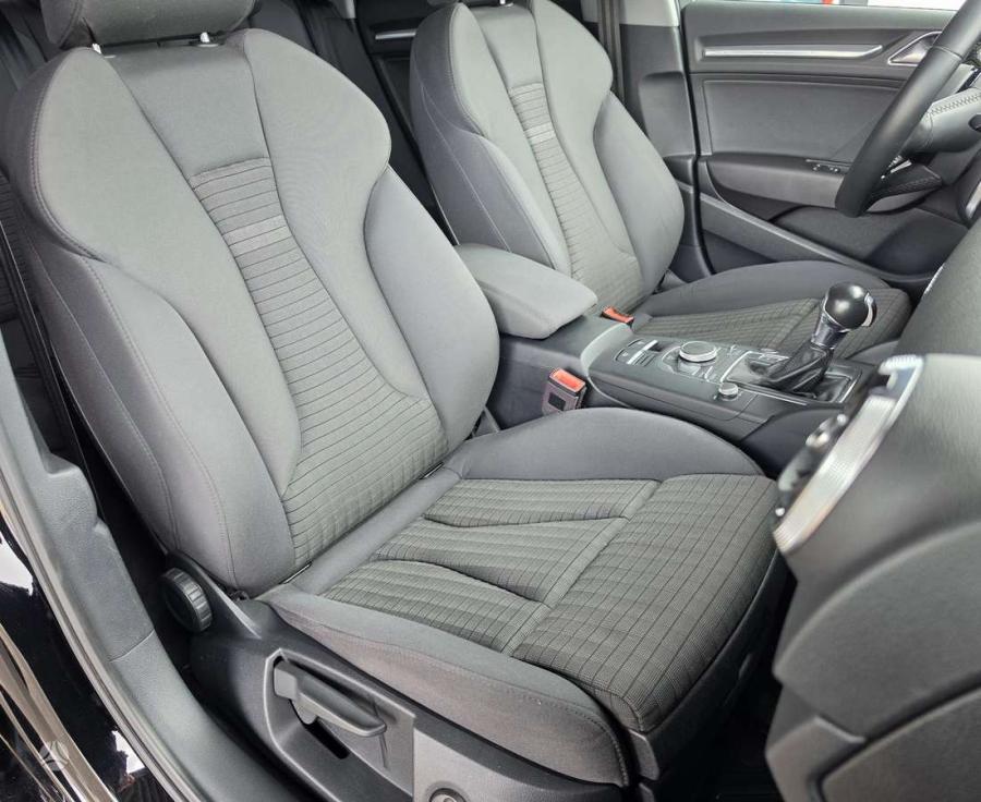 Melns Audi A3 2018 Jonava, ar dzinēja tilpumu 2.00 L un nobraukumu 207 tūkst. km par 15100 €, foto 38 vietnē AUTOMOTO.COM.LV