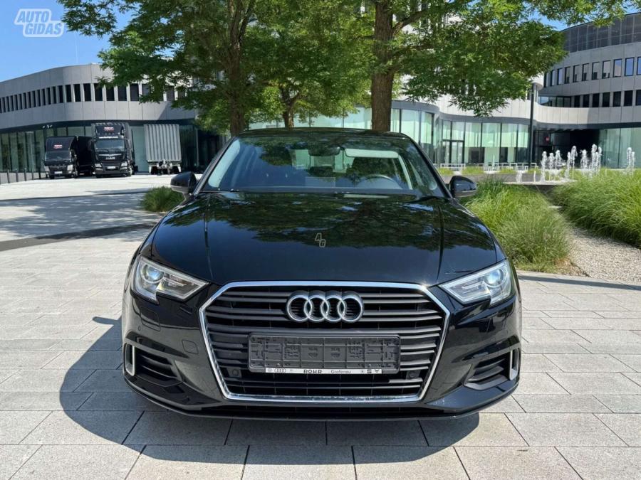 Black Audi A3 2019 in Kaunas, with an engine capacity of 1.50 L and mileage of 53 thousand km for 21669 €, photo 2 on AUTOMOTO.COM.LV