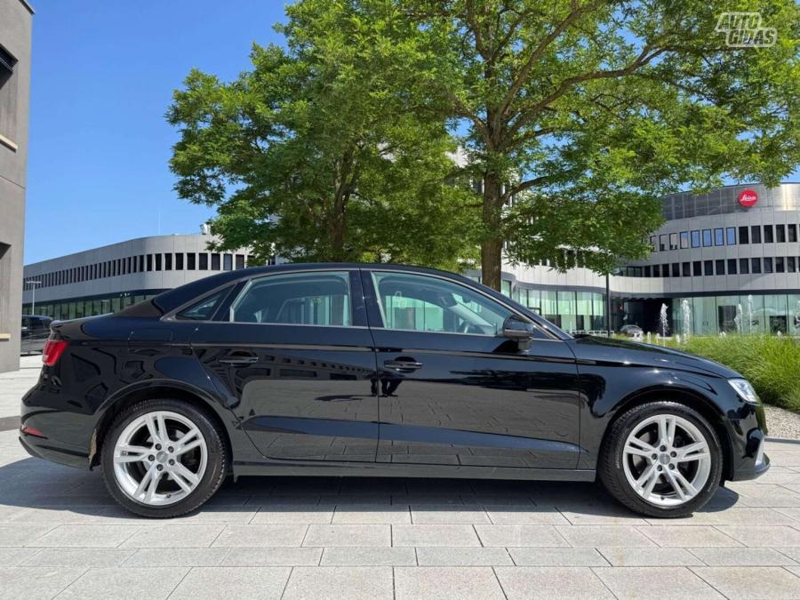 Black Audi A3 2019 in Kaunas, with an engine capacity of 1.50 L and mileage of 53 thousand km for 21669 €, photo 5 on AUTOMOTO.COM.LV