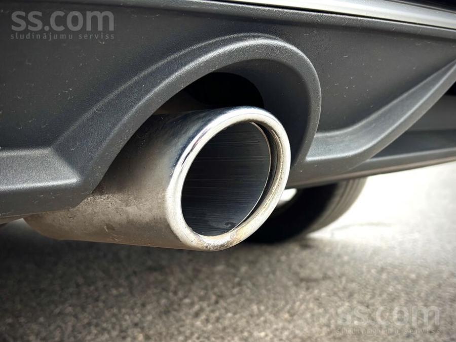 Black Audi A3 2019 in Riga, with an engine capacity of 1.60 L and mileage of 229 thousand km for 13950 €, photo 31 on AUTOMOTO.COM.LV