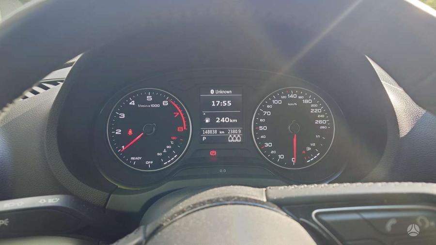 Black Audi A3 2019 in Vilnius, with an engine capacity of 1.50 L and mileage of 150 thousand km for 13999 €, photo 7 on AUTOMOTO.COM.LV