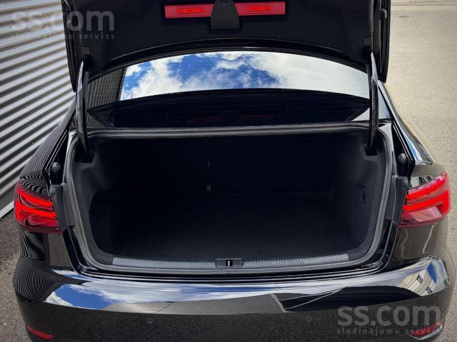 Black Audi A3 2019 in Riga, with an engine capacity of 1.60 L and mileage of 229 thousand km for 13500 €, photo 28 on AUTOMOTO.COM.LV