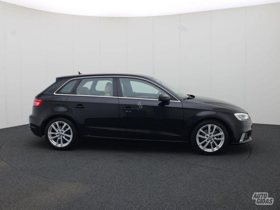 Black Audi A3 2020 in Kaunas, with an engine capacity of 1.50 L and mileage of 64 thousand km for 21564 €, photo 3 on AUTOMOTO.COM.LV
