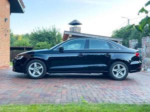 Melns Audi A3 2020 Viļņa, ar dzinēja tilpumu 1.50 L un nobraukumu 88 tūkst. km par 19000 €, foto 5 vietnē AUTOMOTO.COM.LV