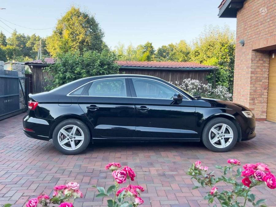 Melns Audi A3 2020 Viļņa, ar dzinēja tilpumu 1.50 L un nobraukumu 88 tūkst. km par 19000 €, foto 6 vietnē AUTOMOTO.COM.LV