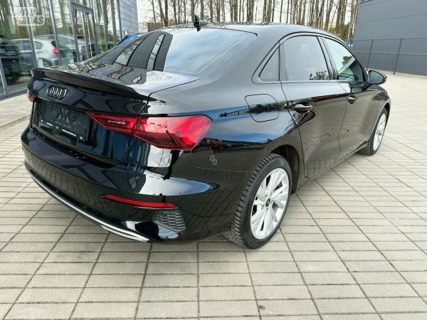 Black Audi A3 2021 in Kaunas, with an engine capacity of 1.00 L and mileage of 195 thousand km for 16900 €, photo 3 on AUTOMOTO.COM.LV