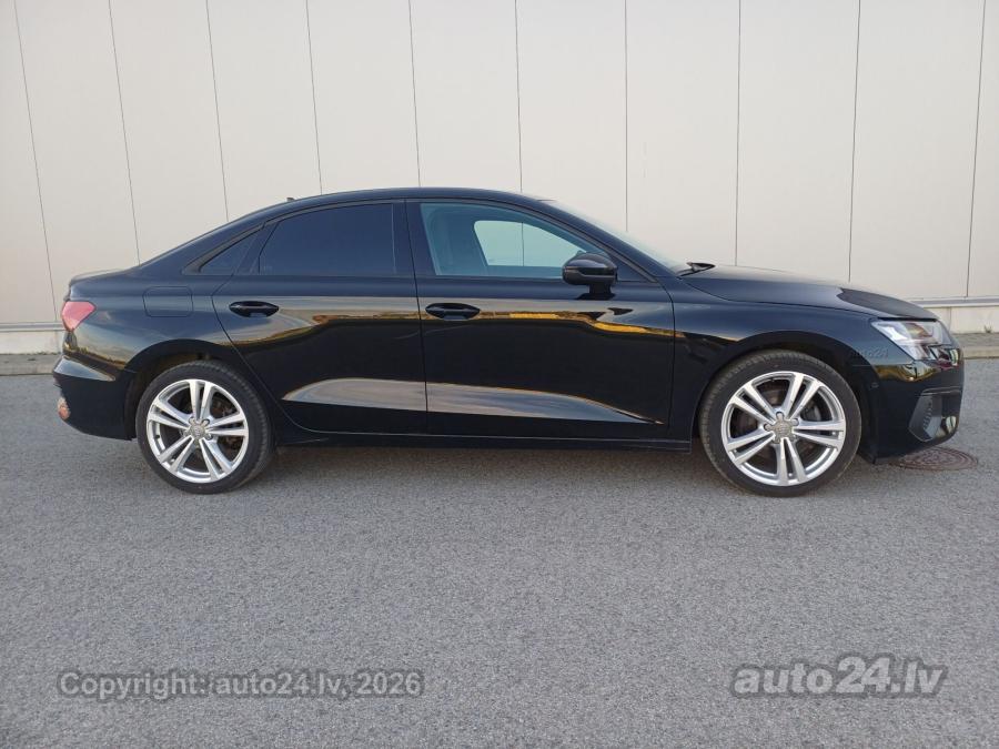 Black Audi A3 2021 in Voru, with an engine capacity of 1.50 L and mileage of 209 thousand km for 19000 €, photo 6 on AUTOMOTO.COM.LV