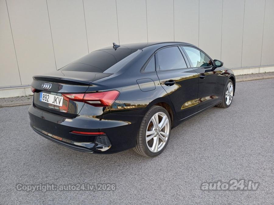Black Audi A3 2021 in Voru, with an engine capacity of 1.50 L and mileage of 209 thousand km for 19000 €, photo 7 on AUTOMOTO.COM.LV