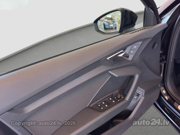 Black Audi A3 2021 in Tallinn, with an engine capacity of 2.00 L and mileage of 52 thousand km for 19900 €, photo 8 on AUTOMOTO.COM.LV