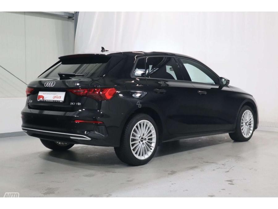 Melns Audi A3 2022 Kauņa, ar dzinēja tilpumu 2.00 L un nobraukumu 89 tūkst. km par 25459 €, foto 3 vietnē AUTOMOTO.COM.LV
