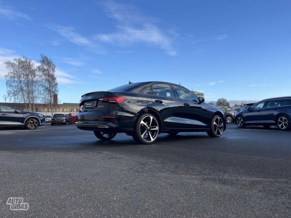 Black Audi A3 2022 in Kaunas, with an engine capacity of 2.00 L and mileage of 39 thousand km for 29466 €, photo 6 on AUTOMOTO.COM.LV