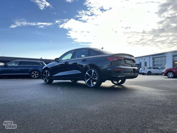Black Audi A3 2022 in Kaunas, with an engine capacity of 2.00 L and mileage of 39 thousand km for 29466 €, photo 9 on AUTOMOTO.COM.LV