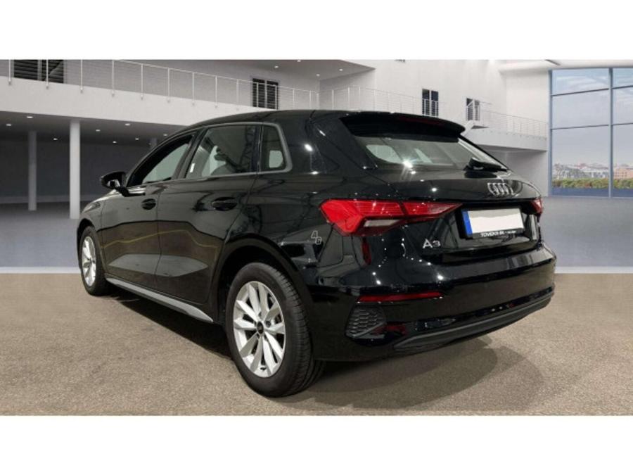Melns Audi A3 2022 Kauņa, ar dzinēja tilpumu 1.50 L un nobraukumu 28 tūkst. km par 26401 €, foto 4 vietnē AUTOMOTO.COM.LV