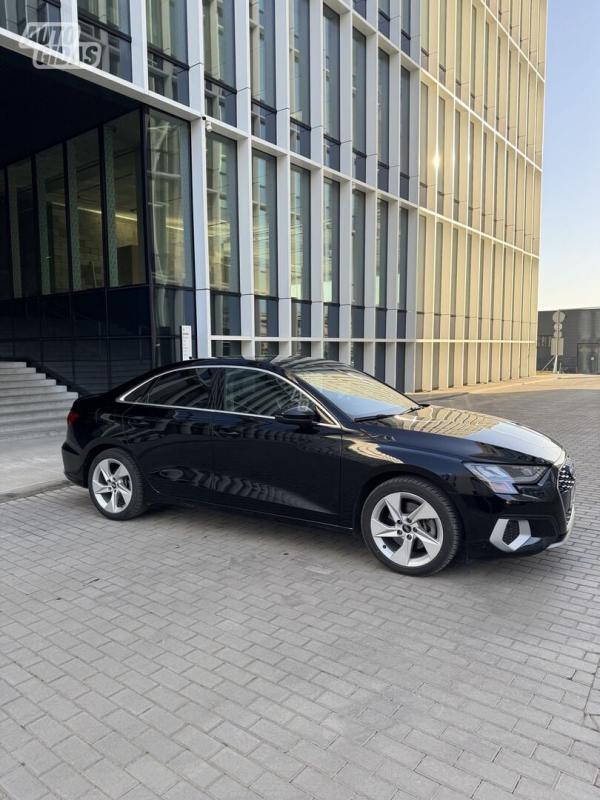 Black Audi A3 2022 in Vilnius, with an engine capacity of 2.00 L and mileage of 123 thousand km for 19800 €, photo 4 on AUTOMOTO.COM.LV