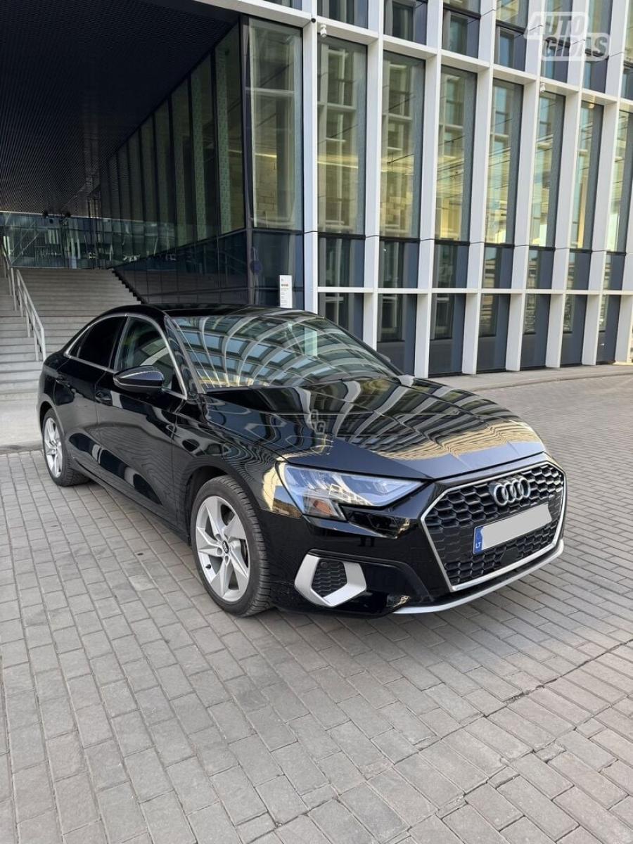 Black Audi A3 2022 in Vilnius, with an engine capacity of 2.00 L and mileage of 126 thousand km for 17900 €, photo 3 on AUTOMOTO.COM.LV