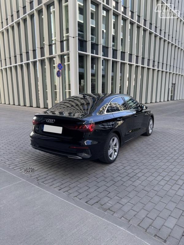 Black Audi A3 2022 in Vilnius, with an engine capacity of 2.00 L and mileage of 126 thousand km for 17900 €, photo 6 on AUTOMOTO.COM.LV