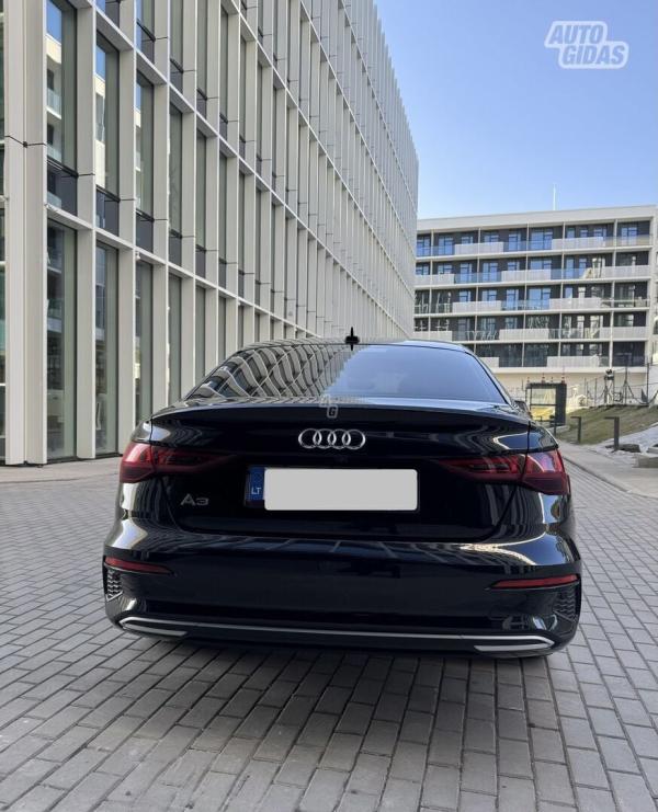 Black Audi A3 2022 in Vilnius, with an engine capacity of 2.00 L and mileage of 126 thousand km for 17900 €, photo 7 on AUTOMOTO.COM.LV