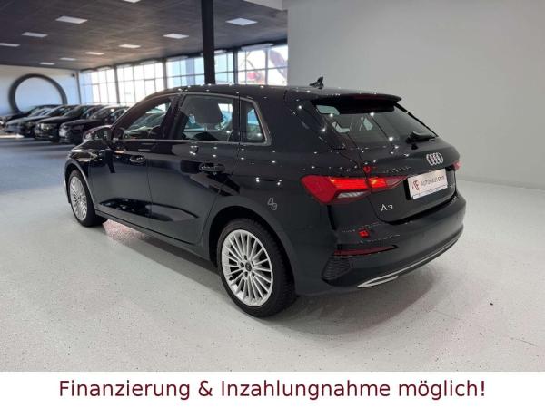 Melns Audi A3 2023 Kauņa, ar dzinēja tilpumu 1.00 L un nobraukumu 24 tūkst. km par 25836 €, foto 4 vietnē AUTOMOTO.COM.LV