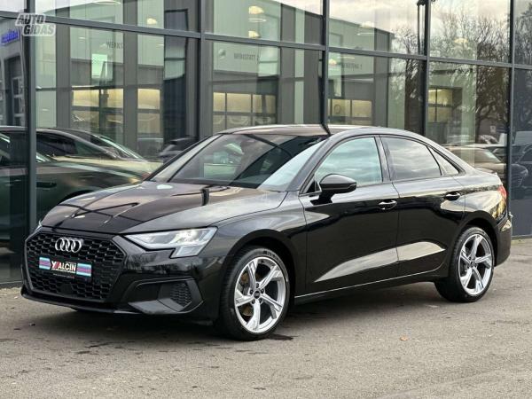 Melns Audi A3 2023 Kauņa, ar dzinēja tilpumu 1.00 L un nobraukumu 45 tūkst. km par 29085 €, foto 2 vietnē AUTOMOTO.COM.LV