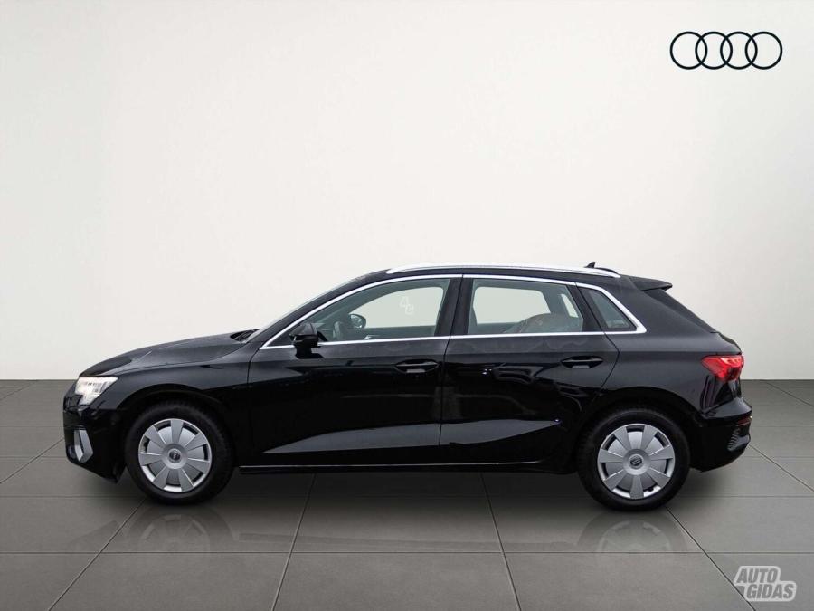 Black Audi A3 2023 in Kaunas, with an engine capacity of 1.00 L and mileage of 37 thousand km for 26799 €, photo 4 on AUTOMOTO.COM.LV