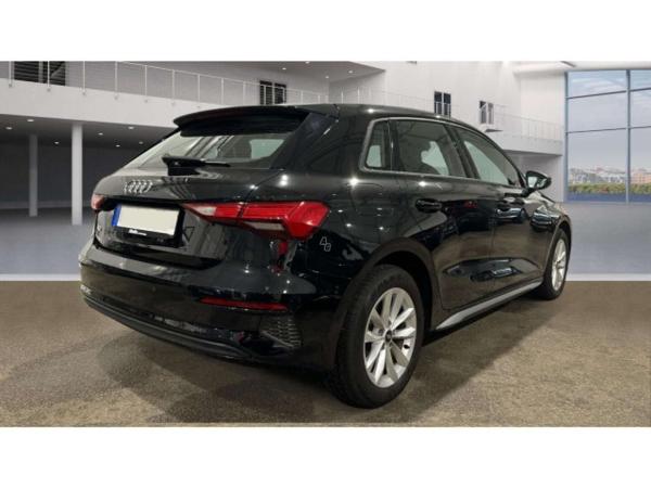 Black Audi A3 2023 in Kaunas, with an engine capacity of 1.50 L and mileage of 17 thousand km for 30380 €, photo 3 on AUTOMOTO.COM.LV