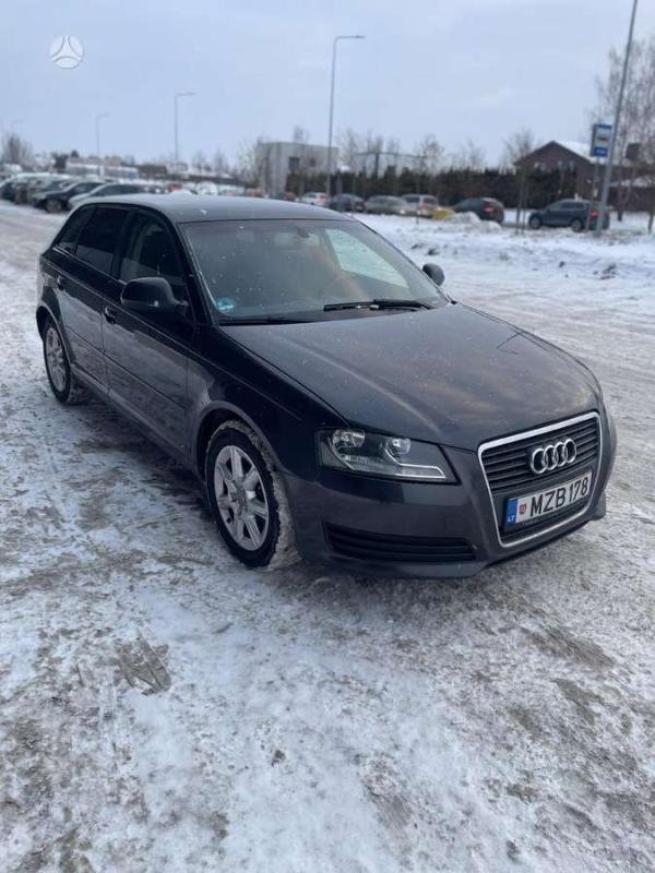 Black Audi A3 2009 in Siauliai, with an engine capacity of 1.80 L and mileage of 259 thousand km for 4500 €, photo 1 on AUTOMOTO.COM.LV