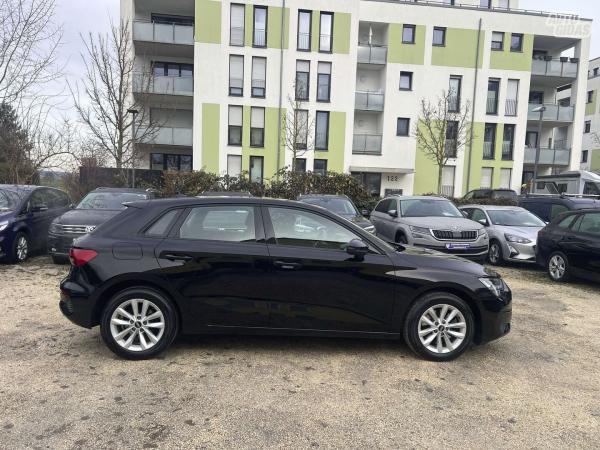 Black Audi A3 2021 in Kaunas, with an engine capacity of 2.00 L and mileage of 55 thousand km for 25677 €, photo 6 on AUTOMOTO.COM.LV