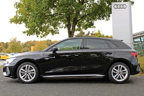 Melns Audi A3 2023 Kauņa, ar dzinēja tilpumu 2.00 L un nobraukumu 64 tūkst. km par 33167 €, foto 4 vietnē AUTOMOTO.COM.LV