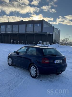 Blue Audi A3 1997 in Liepaja, with an engine capacity of 1.60 L and mileage of 373 thousand km for 750 €, photo 4 on AUTOMOTO.COM.LV