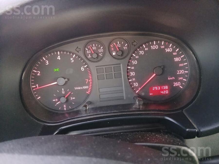 Zils Audi A3 1999 Valka, ar dzinēja tilpumu 1.60 L un nobraukumu 290 tūkst. km par 900 €, foto 7 vietnē AUTOMOTO.COM.LV