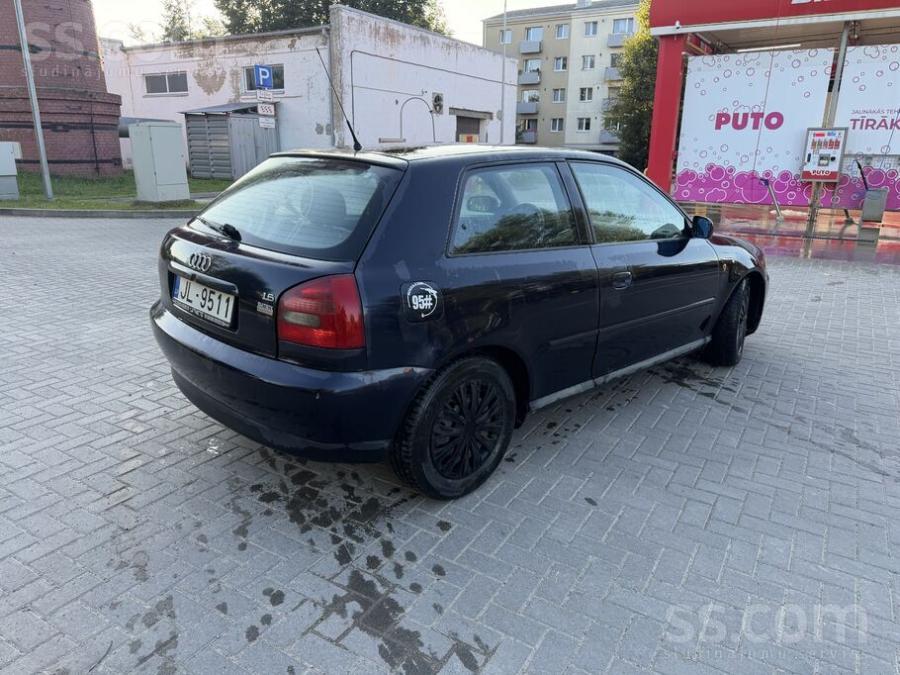 Blue Audi A3 1999 in Saldus, with an engine capacity of 1.60 L and mileage of 272 thousand km for 800 €, photo 4 on AUTOMOTO.COM.LV