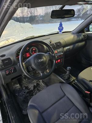 Blue Audi A3 2000 in Riga, with an engine capacity of 1.80 L and mileage of 330 thousand km for 2700 €, photo 5 on AUTOMOTO.COM.LV