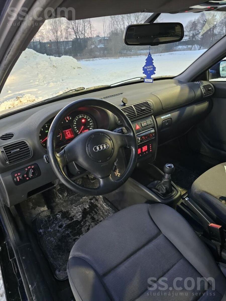 Blue Audi A3 2000 in Riga, with an engine capacity of 1.80 L and mileage of 330 thousand km for 2700 €, photo 5 on AUTOMOTO.COM.LV