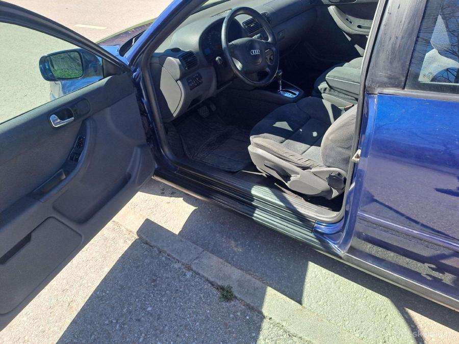 Blue Audi A3 2000 in Klaipeda, with an engine capacity of 1.80 L and mileage of 270 thousand km for 9 €, photo 13 on AUTOMOTO.COM.LV