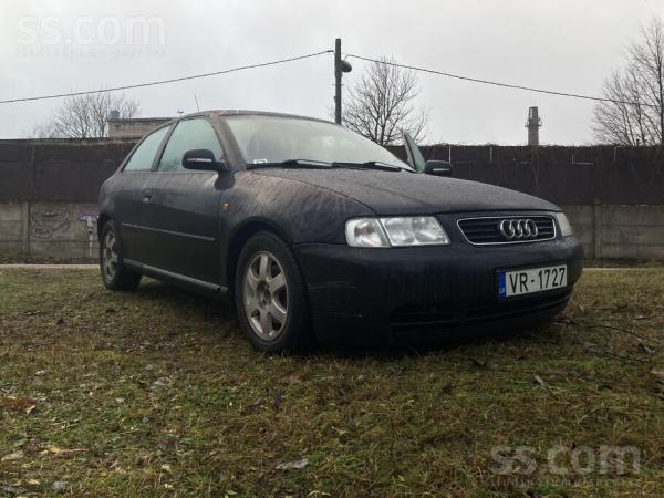 Zils Audi A3 2000 Rīga, ar dzinēja tilpumu 1.90 L un nobraukumu 378 tūkst. km par 1300 €, foto 6 vietnē AUTOMOTO.COM.LV