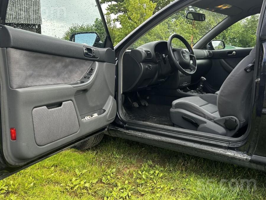 Blue Audi A3 2002 in Gulbene, with an engine capacity of 1.60 L and mileage of 347 thousand km for 1800 €, photo 8 on AUTOMOTO.COM.LV