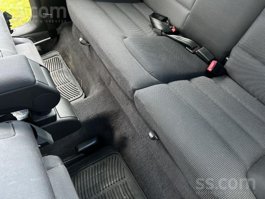 Blue Audi A3 2002 in Gulbene, with an engine capacity of 1.60 L and mileage of 347 thousand km for 1600 €, photo 7 on AUTOMOTO.COM.LV
