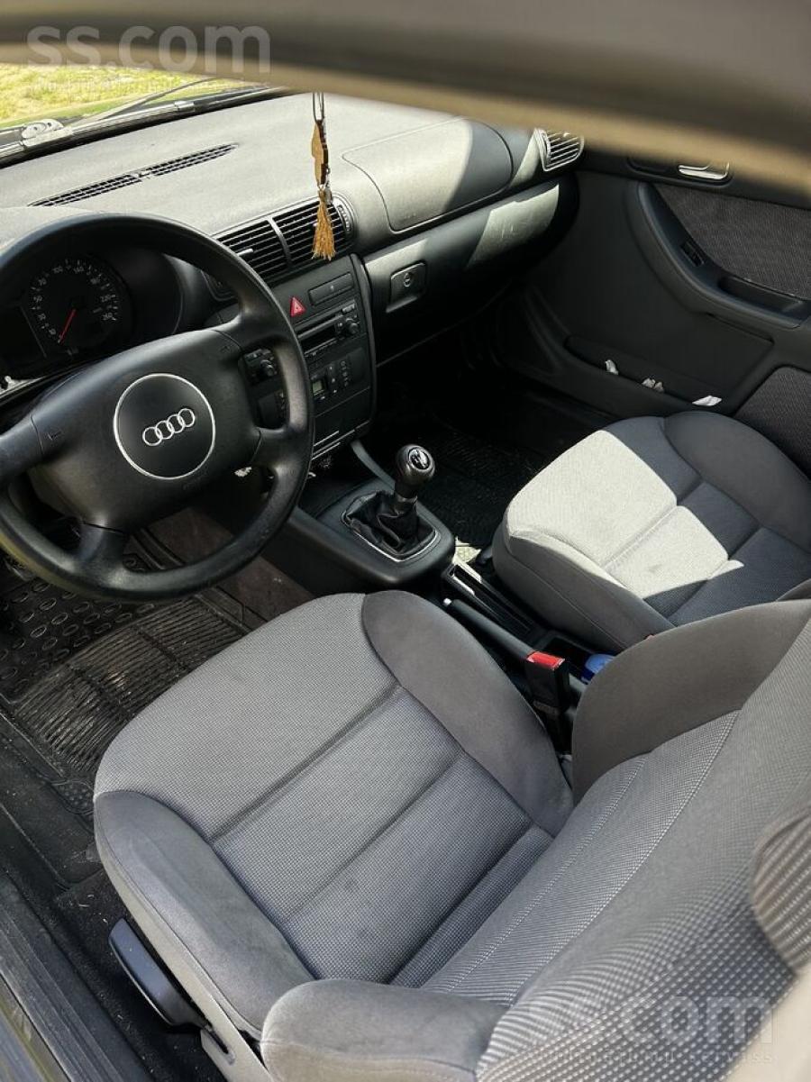 Blue Audi A3 2002 in Gulbene, with an engine capacity of 1.60 L and mileage of 347 thousand km for 1600 €, photo 22 on AUTOMOTO.COM.LV