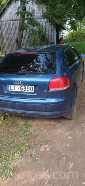 Синий Ауди А3 2003 в Цесис, объемом двигателя 1.60 л и пробегом 289 тыс. км за 1800 €, фото 4 на AUTOMOTO.COM.LV