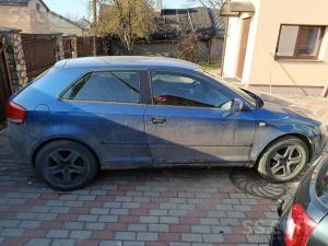 Zils Audi A3 2004 Jēkabpils, ar dzinēja tilpumu 2.00 L un nobraukumu 232 tūkst. km par 800 €, foto 7 vietnē AUTOMOTO.COM.LV