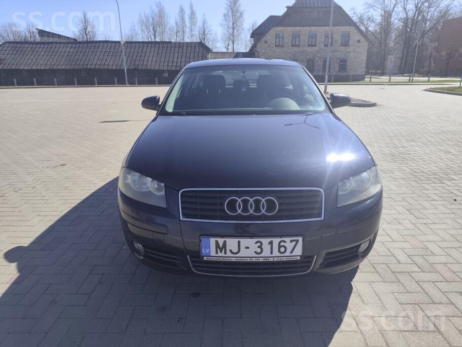 Blue Audi A3 2004 in Cesis, with an engine capacity of 1.60 L and mileage of 230 thousand km for 1700 €, photo 3 on AUTOMOTO.COM.LV