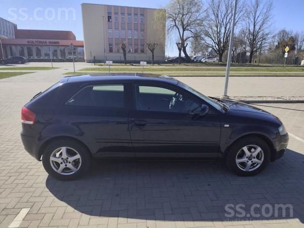 Синий Ауди А3 2004 в Цесис, объемом двигателя 1.60 л и пробегом 230 тыс. км за 1700 €, фото 4 на AUTOMOTO.COM.LV
